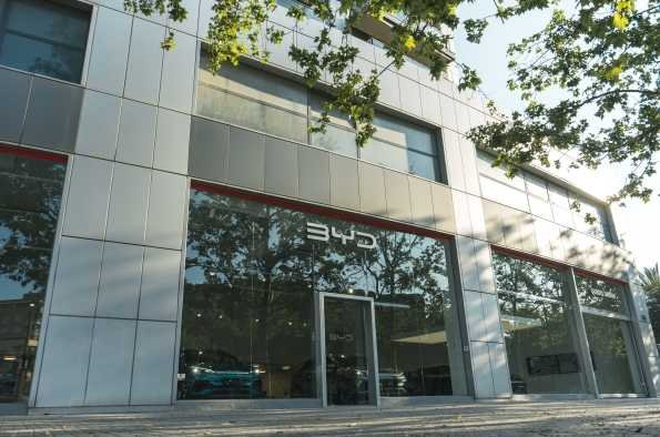 BYD continúa su expansión comercial en España con la apertura de 6 ...